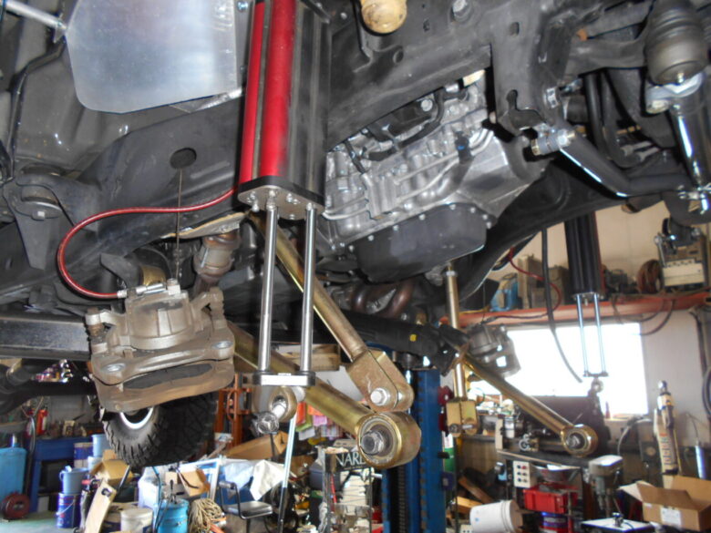 METAL CLOAK サスペンション | HallShot