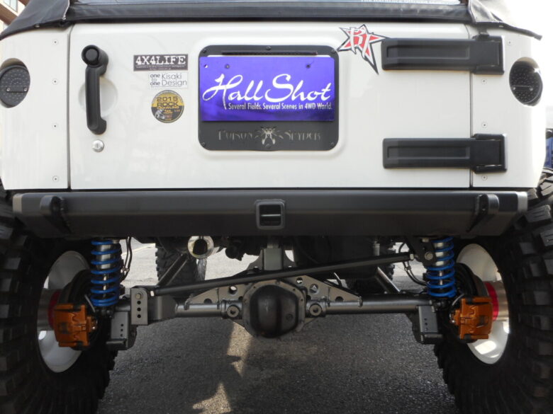 後ろ姿をすっきり スマートに変身 | HallShot