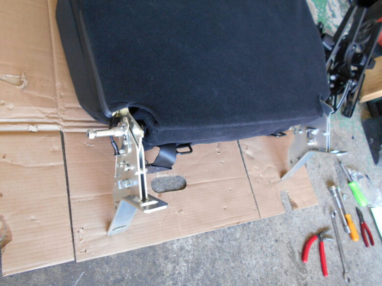 ラングラーJK リクライニングKIT | HallShot